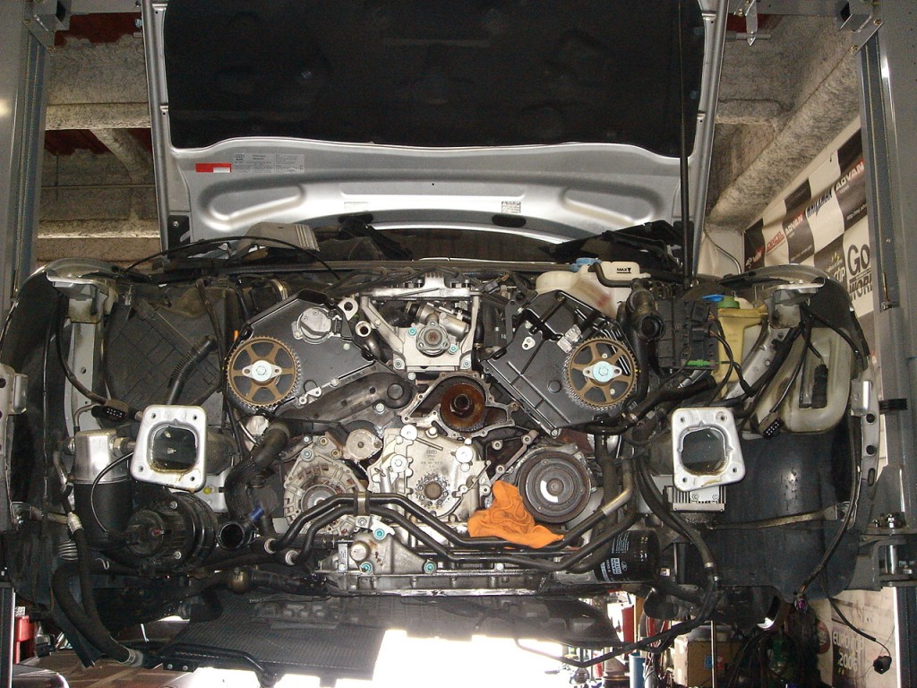 AUDI A6 タイミングベルト エンジンマウント | VENTILER