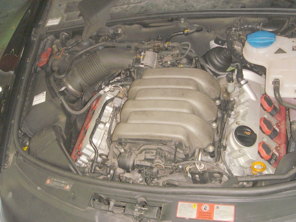 AUDI A6 オイル漏れ修理 | VENTILER